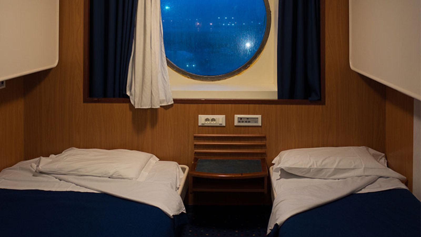 Cabin on board the ferry - FerryGoGo.com